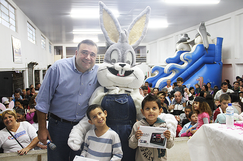 Coelho da Páscoa chega neste sábado para 3 mil crianças em festa do ... Coelho da Páscoa chega neste sábado para 3 mil crianças em festa do ...